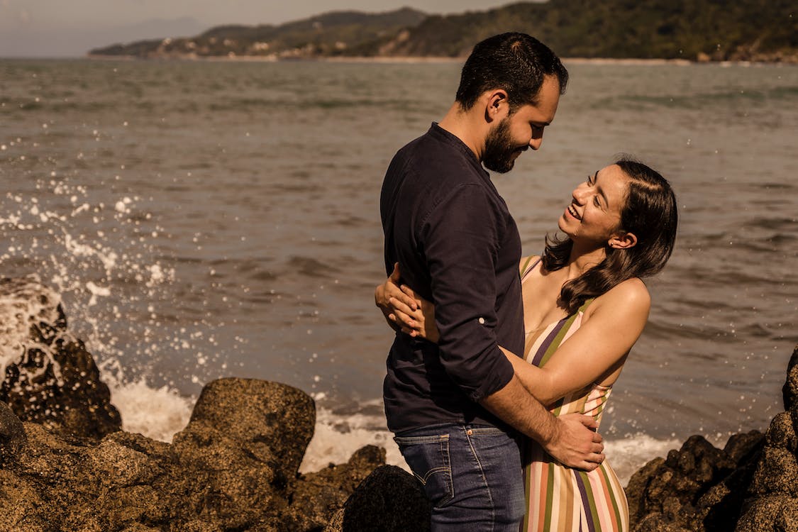 Super Chat Lines Free Trial Phone Numbers, Dating Tips and Reviews