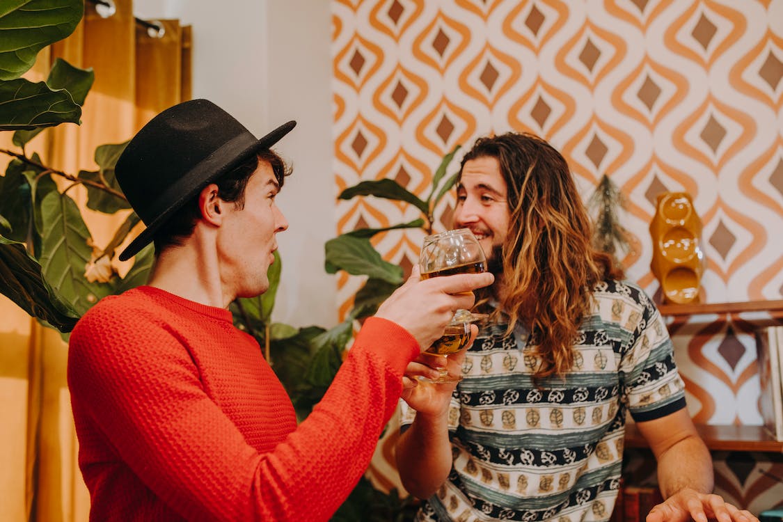 MegaMates Chat Line Free Trial Number: Review & Features