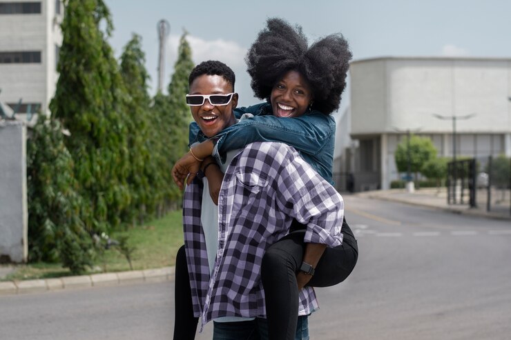 Black Chat Lines: Free Trial Phone Numbers for Dating Black Singles