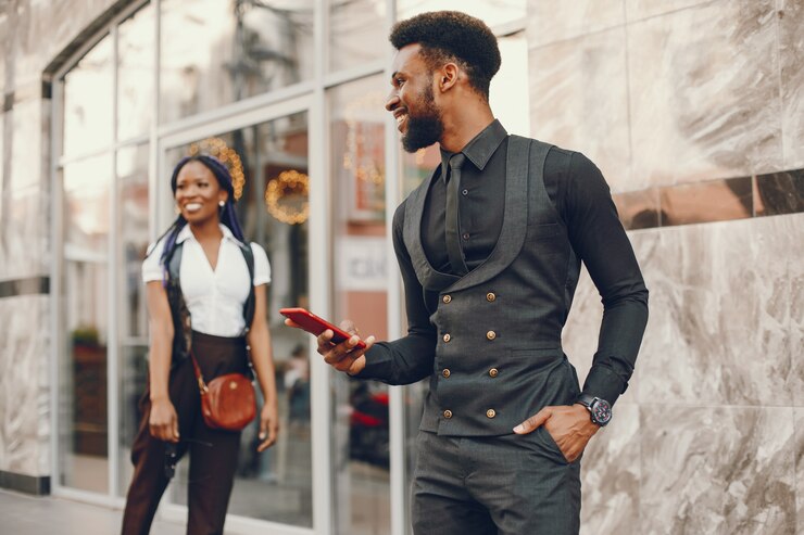 Black Chat Lines: Free Trial Phone Numbers for Dating Black Singles